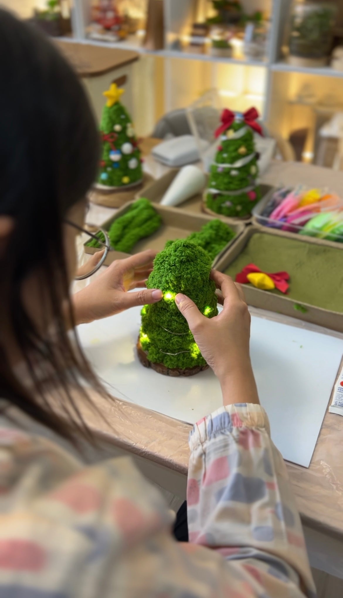 毛毛迷你聖誕樹工作坊 Mini Fluffy Christmas Tree Workshop – Wild Apple Studio